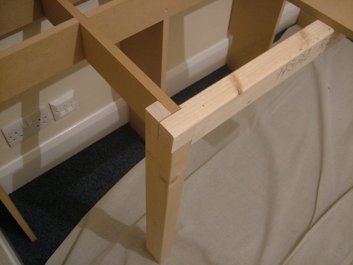 desk-leg-joint-4